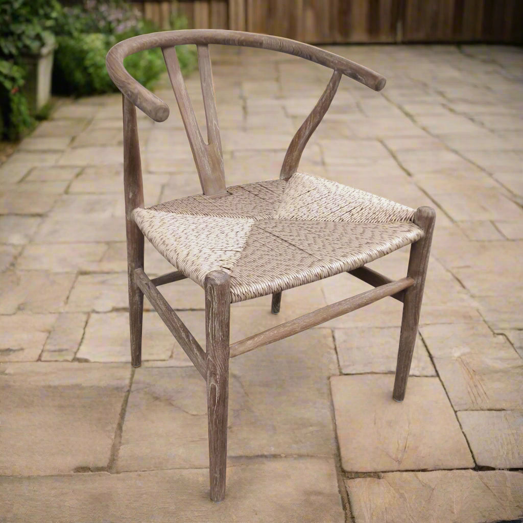 outdoor-wishbone-natural-chair-old-patina-520092_1024x1024.jpg?v=1750105416